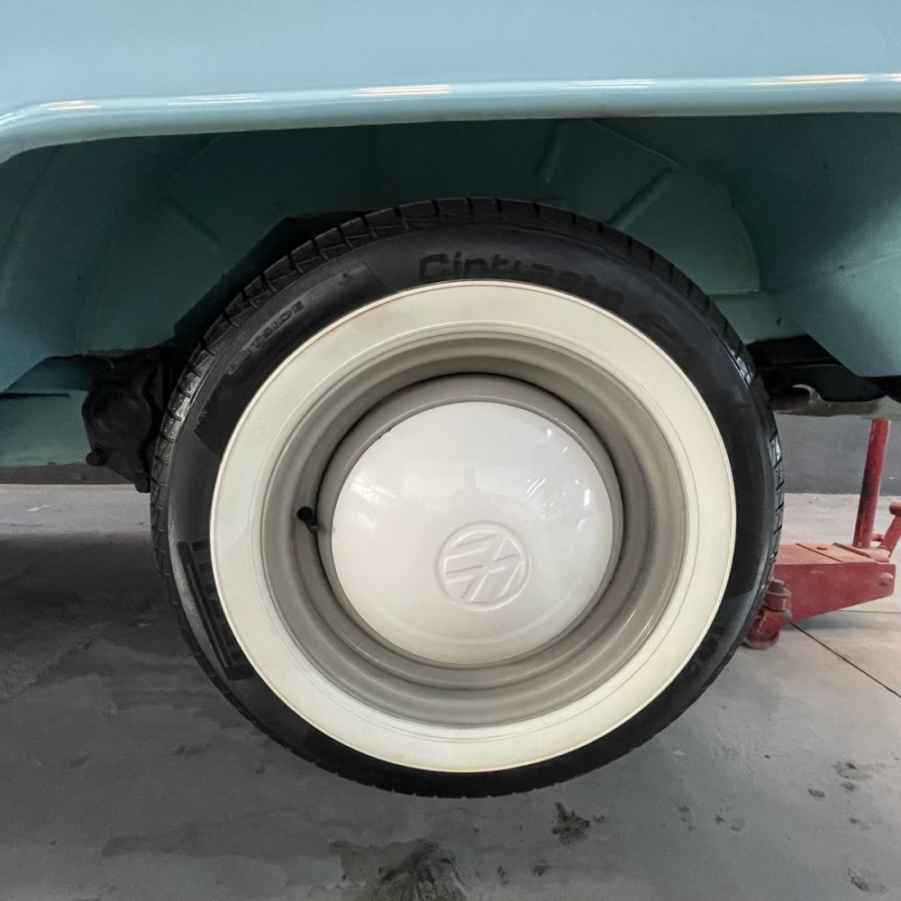 Kombi Corujinha 1973 - AircooledSales