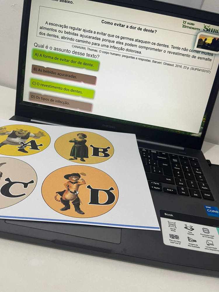 GAME SHREK - O OGRO ESTUDIOSO - AJUDA COM AS LETRAS