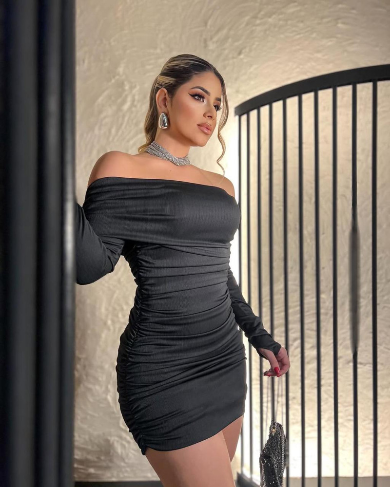 Vestido Isa ROSÊ - Aura Maison